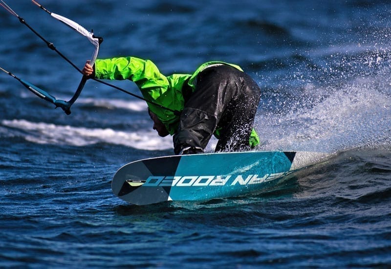 Ocean Rodeo Mako Twin Tip Deck and Fins ONLY - Kiteboarding Closeouts